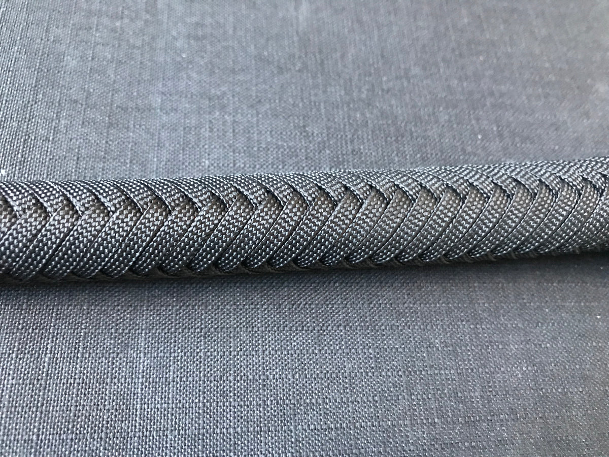 3ft, 16 plait, Pit Viper, Black – AlphaWhips